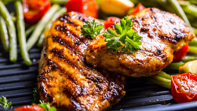 Saiba como utilizar o grill da maneira correta para cada tipo de alimento